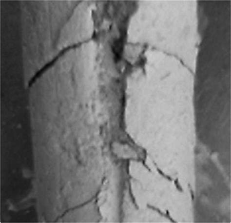 A Typical Cracks Patterns In A Polymeric Reinforced Specimen Download Scientific Diagram
