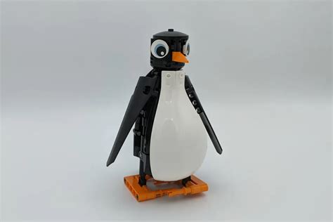 Wind Up Walking Penguin Amazing Lego Creations Lego Lego Models