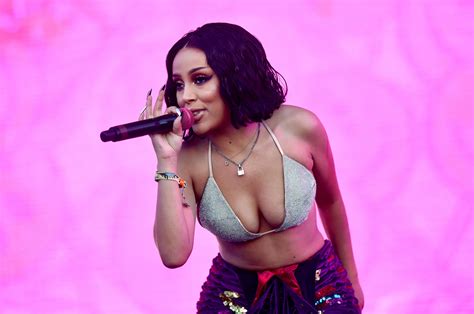 Doja Cat Outfits That Left Us Shook Home