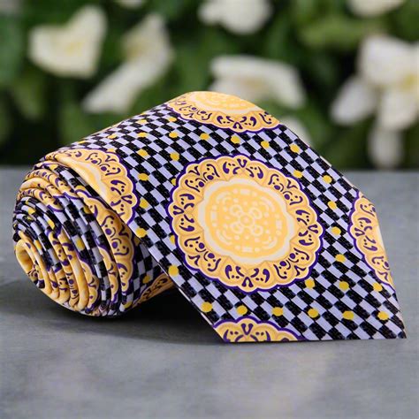 Shield Tie Set