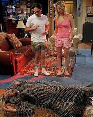 Kaley Cuoco Scene The Big Bang Theory 8x10 Photo Print 4709809927
