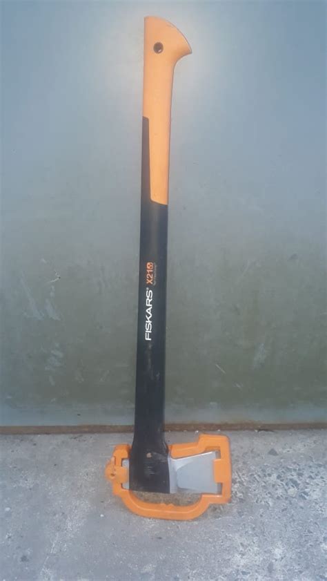 Топор Fiskars Х21 - «Колет дрова как зверь» | отзывы