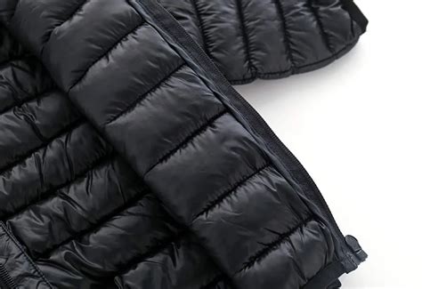 Як позбутися запаху поту з верхнього одягу без прання та зайвих витрат Rm