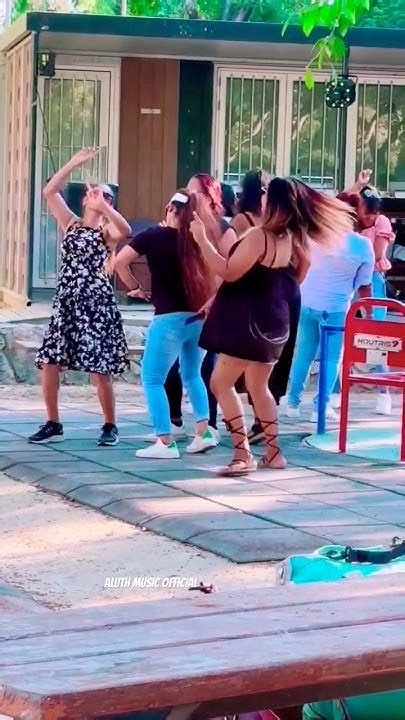 එ දෙන ආතල් එක කොමද 🤣 චැනැල් එකත් සබ්ස්ක්‍ර‍යිබ් කරගේනම යන්න මගේ යාලූවනෙ ආදරේයි ️ ️ Youtube