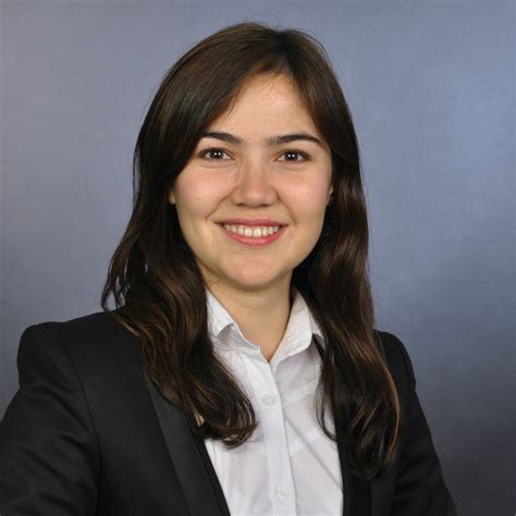 Najia Ahmadi Wissenschaftlicher Mitarbeiterin Technische