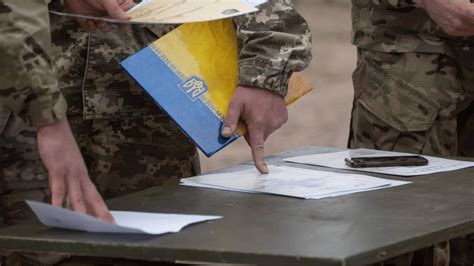 Виплати за контракт із ЗСУ — розмір одноразової допомоги у 2024 році Читайте на Ukr Net