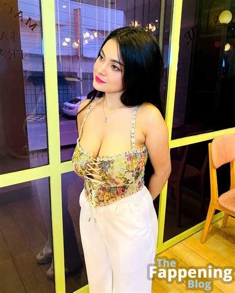 Mumtahina Aria Jahan Mumtahinaaa Nude Leaks Photo 30 Thefappening