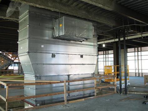 Installing The Smoke Dampers On The Main Hvac Riser Duct Flickr