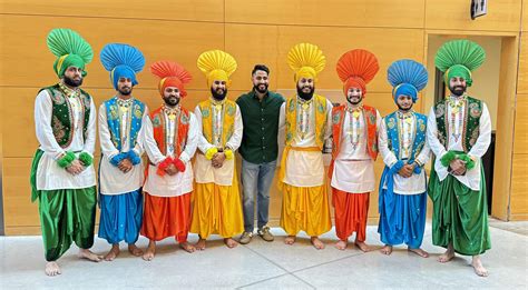 Leeds Bhangra Society A Big Warm Welcome To All International Leeds
