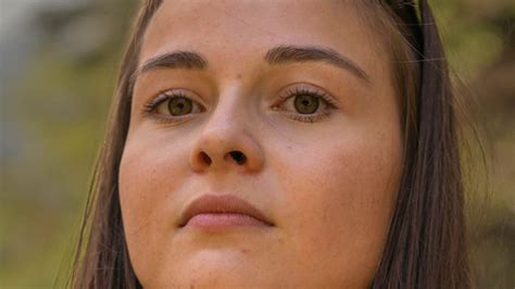 Women Who Quietly Command Respect Without Demanding It Usually Have These 5 Traits According To