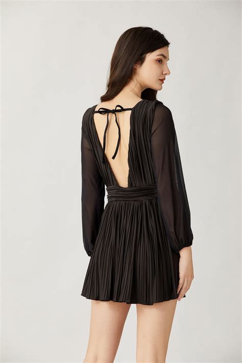 Sylphide Charley Black Ruffled One Piece Swimsuit Fangyan