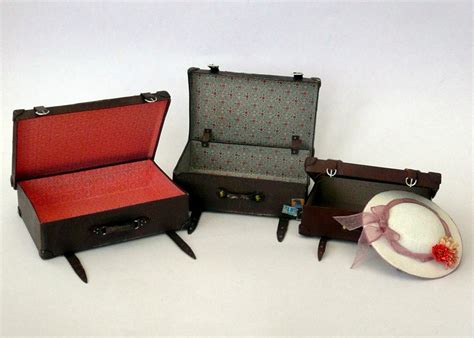Ambers House 112 Scale Opening Suitcase Tutorial Part 1