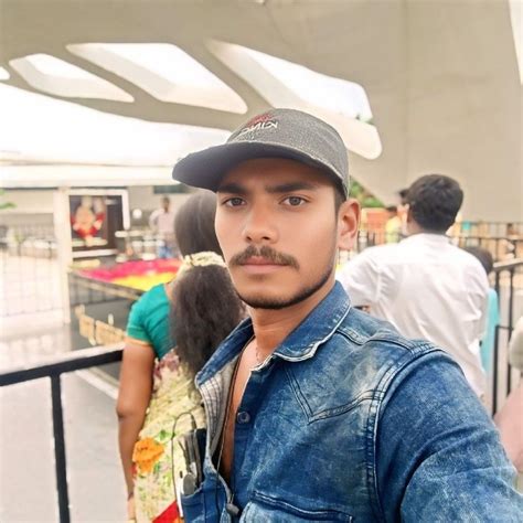 Ms Manikandan Msmanikand4796 Snapchat Stories Spotlight And Lenses