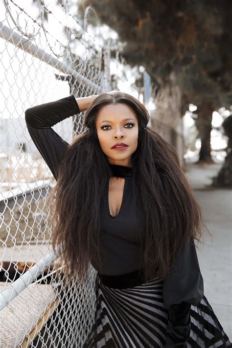 The Italian Rêve Interview With Keesha Sharp On Being An Artist And Telling Great Stories