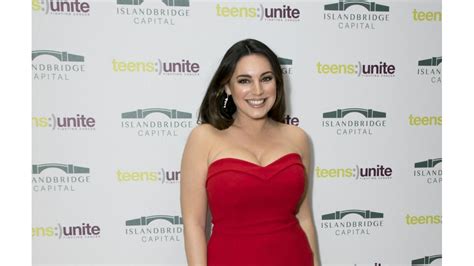 Kelly Brook Im Not A Sex Symbol 8days