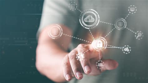 암호 개인 정보 보호 인증 및 인증 사이버 보안 정보에 대한 액세스 안전한 온라인 기술 및 보호 및 인증을 통해 사이버 공간에 로그인하는 사업가 금고 보안 장비에 대한 스톡