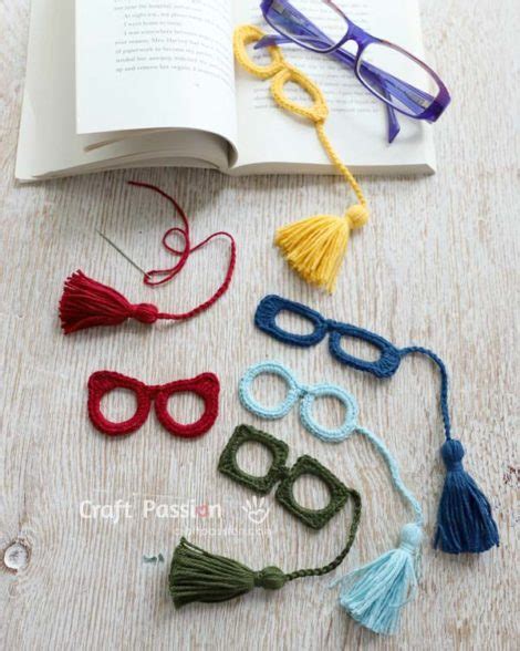 5 Free Eyeglasses Applique Crochet Patterns • Craft Passion