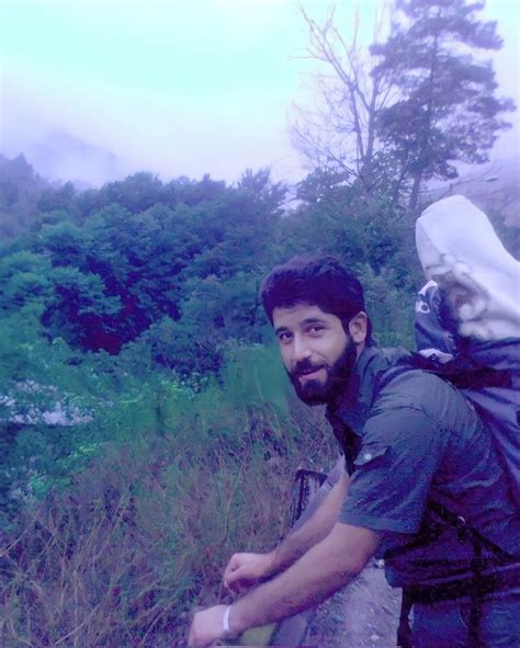 محمد حسینی 💔 Iranian Women Dancing In The Rain Women Life