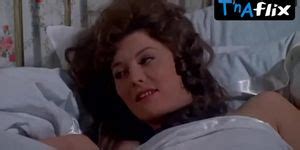 Delia Lindsay Butt Scene In Scars Of Dracula Tnaflix Com