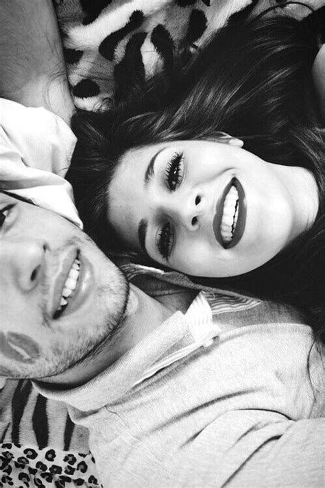 صور بوس أجمل صور قبلات كلام وصور عن القبلة والبوس Cute couples Couples Cute relationships