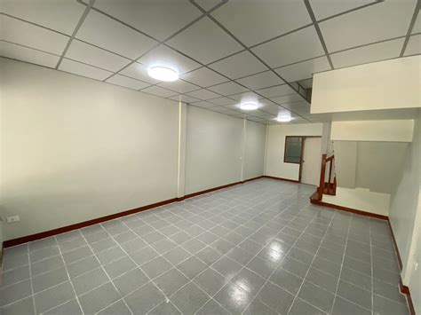 ขายทาวน์เฮ้าส์ ถนนเทพารักษ์ คลองขุด แยกตำหรุ ใกล้เมกาบางนา บิ๊กซีบางพลี วัดหลวงพ่อโต หมู่บ้านอิง