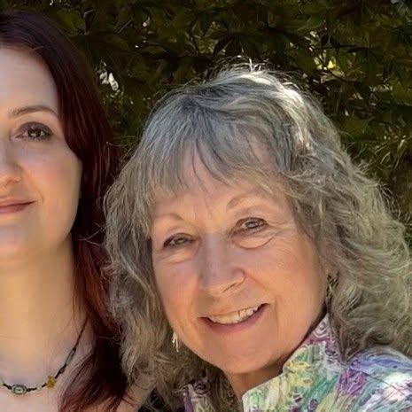 Suzie Gooding Suziegooding Threads Say More