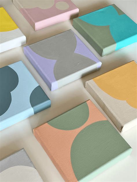 Mini Blob No6 P A L M H O U S E