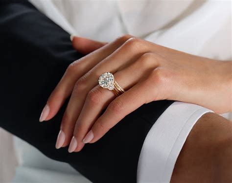 Simple Elegant Engagement Ring Elegant Wedding And Engagement Rings In
