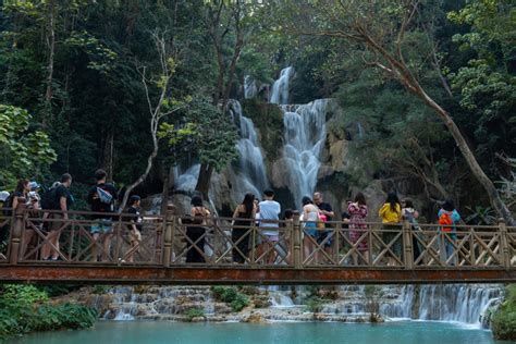 တရုတ်နွေဦးပွဲတော် အားလပ်ရက်အတွင်း တရုတ် လာအို ရထားလမ်းကြောင်းသည