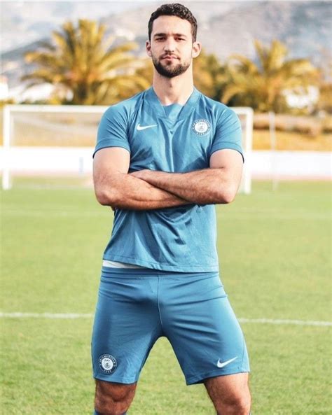 Smenstraight On Instagram ©️ Credit Cdalmunecarcity 📸 Men Sport
