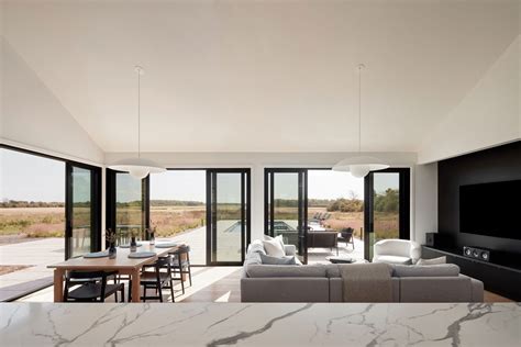 Bloomfield House Solares Architecture Inc