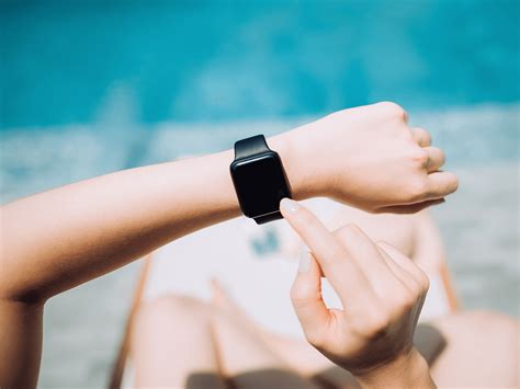 13 Best Fitness Trackers in 2021 for All Kinds of Activities | SELF