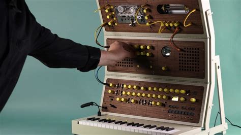 Love Hulténs Mdlr 37 Synthesiser Is A Fold Out Wooden Toolkit