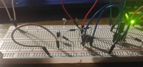 Amplifier Struggling With Transistor Based White Noise Generators Electrical Engineering