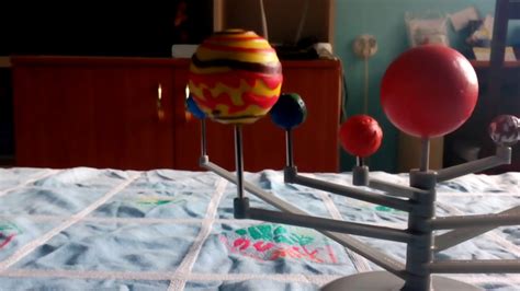 Макет на слънчевата система Youtube