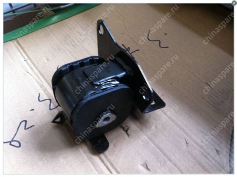1066001349 Подушка двигателя левая Geely Emgrand EC7 купить