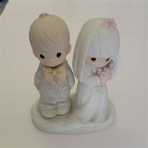 Precious Moments Accents Precious Moments Bride And Groom Figurine