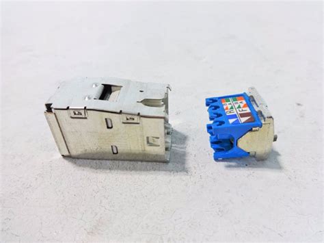 LOT OF 30 PANDUIT MINI COM Tx6 JACK MODULES CJS6X88GY CJ688TGBU