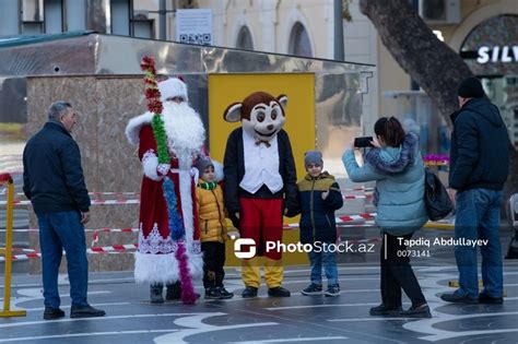 Баку встречает новый 2024 год ФОТОРЕПОРТАЖ Новости Азербайджана Media Az