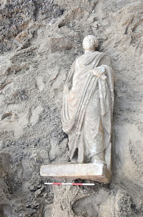 Roman Statues Discovered