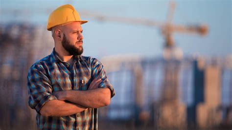Dad Gets Backlash From Blue Collar Workers For Turning Down A Job Making Double The Money