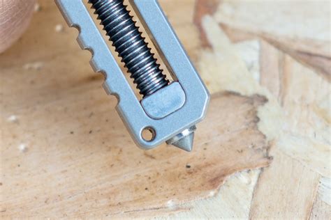 Tispanner A Handy Titanium Multi Tool For Your Keychain Myshify