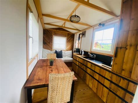 아름다운 디엠티그탈의 작은 집 Oey의 초소형 주택에서 살아보기 Bern 스위스 에어비앤비