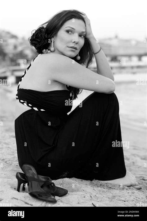 Laura Harring Lichaam