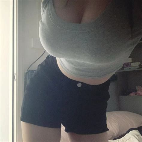 Noyoah 7のウェブカメラショー Eporner