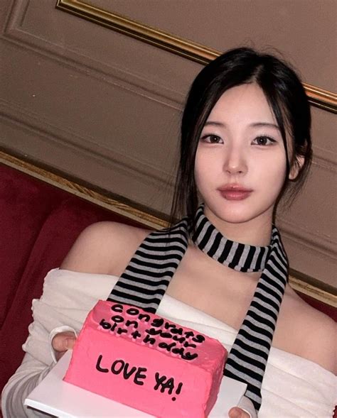 엘리스 소희 이브 기념 최신 인스타 유머 움짤 이슈 에펨코리아