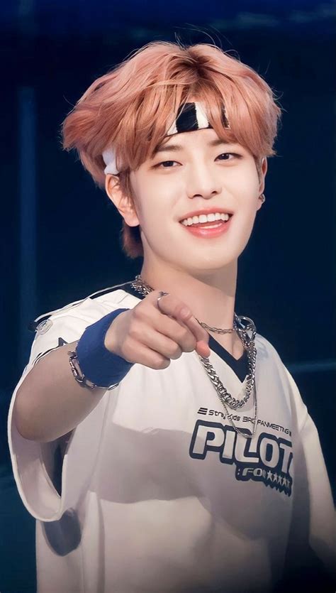 Пин от пользователя ೀ⋆ ˖ GardÈnia ˖ ⋆ೀ на доске ⋆⸜skz Seungmin 승민⸝⋆ ‬