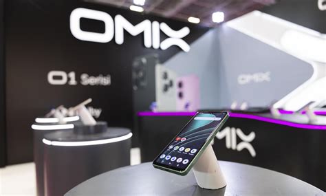Mıstaçoğlu Holding Mobİsad Imex Fuarında Oppo Ve Omixin Yeni Akıllı