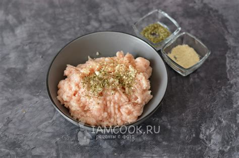Купаты из индейки на сковороде — рецепт с фото пошагово