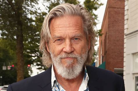 Jeff Bridges Is Committed To Living The Dudeliest Life Ever New York Post